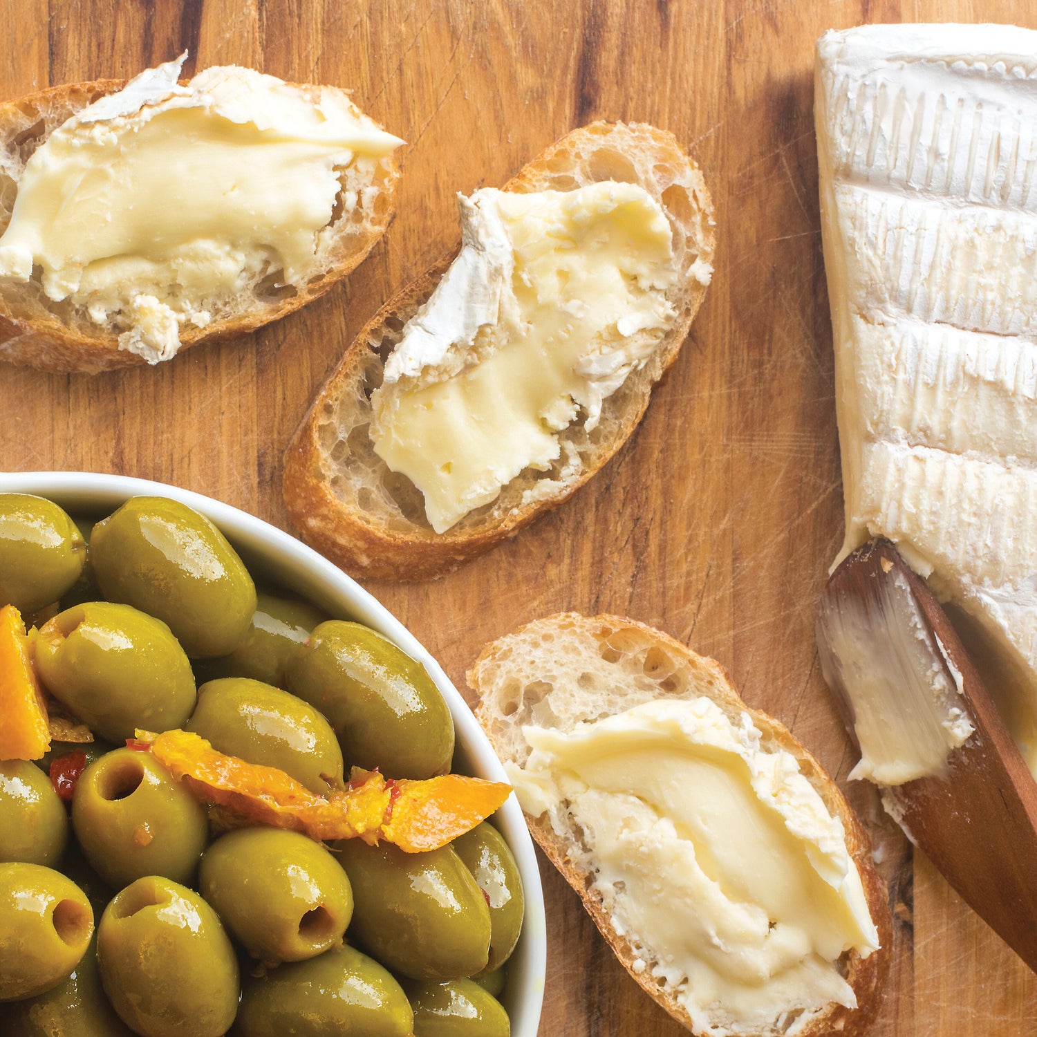 Tangerine and Chili Olives | Shop Divina Food Products
